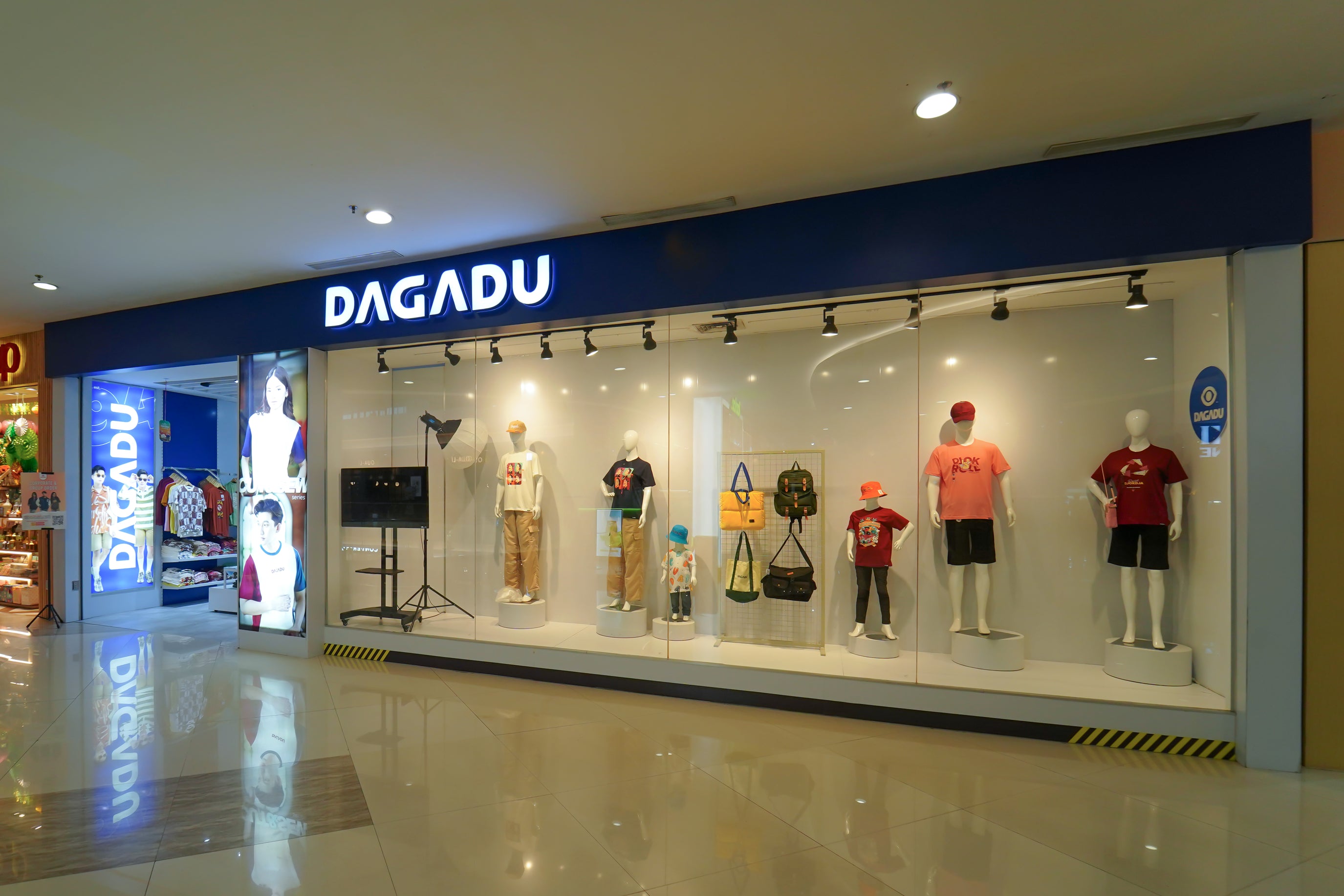Store Location – Dagadu Official Store