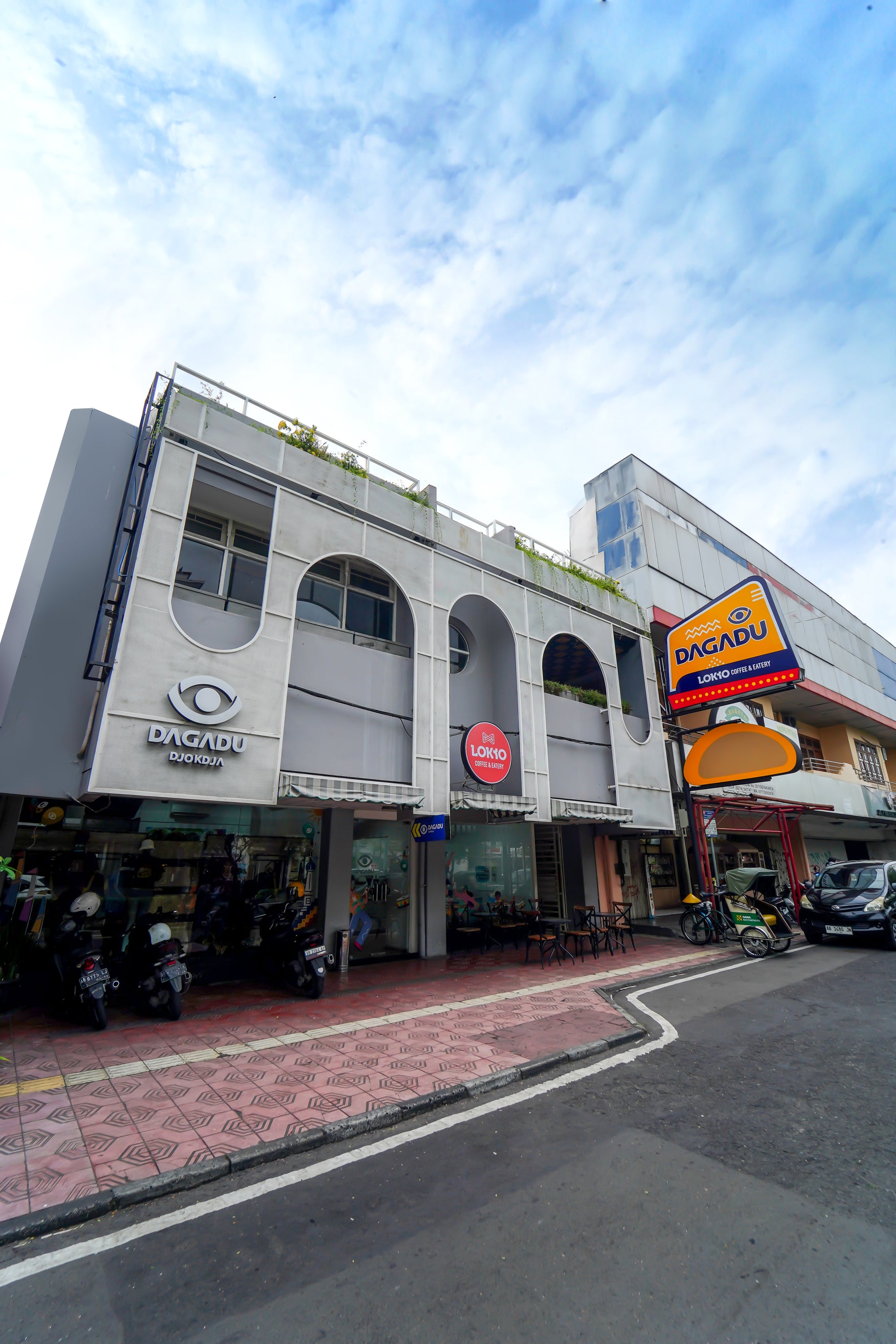 Store Location – Dagadu Official Store